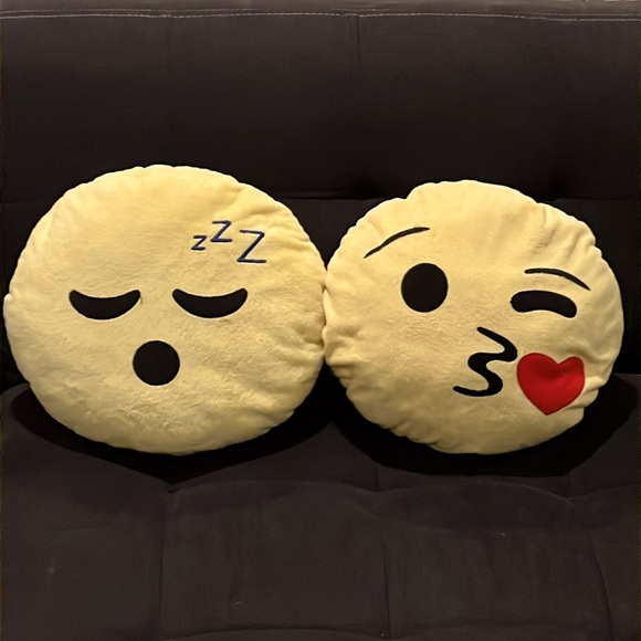 Bedding | Emoji Emoticon Sleep Kiss Plush Stuffed Pillows | Poshmark